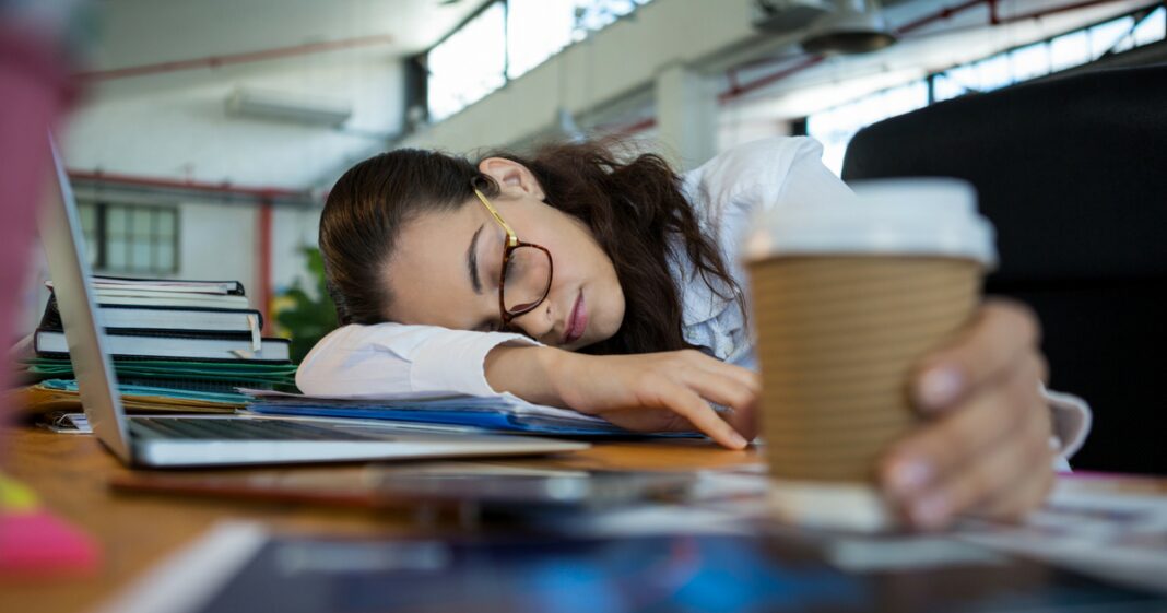 Introduction to Microsleep and its effect on health – Causes and ...