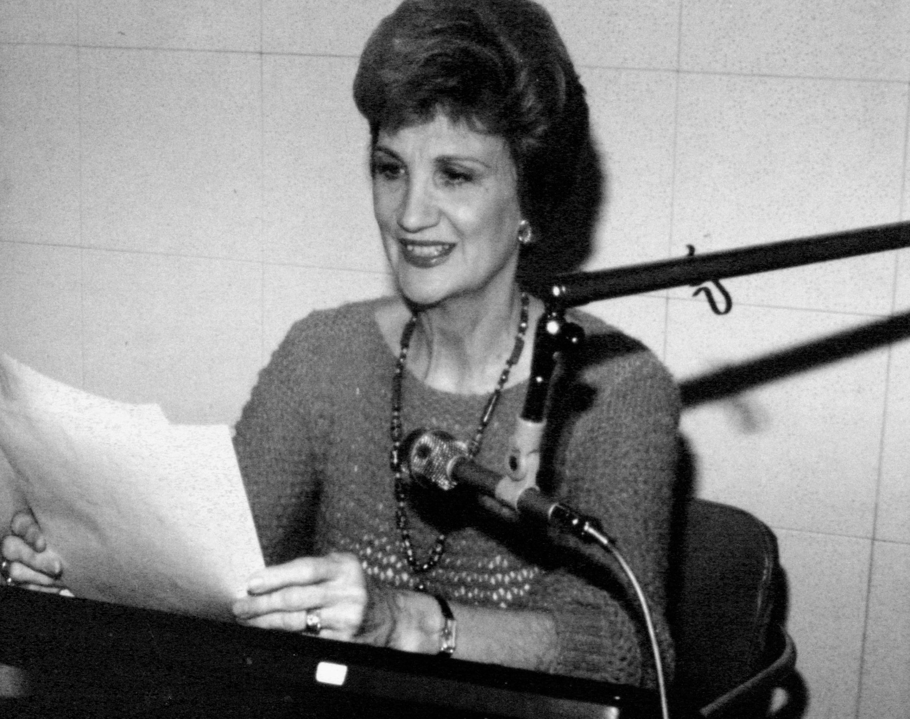 6 Most Famous Voice-Over Artist in the World - 2024 Guide - Butterfly Labs