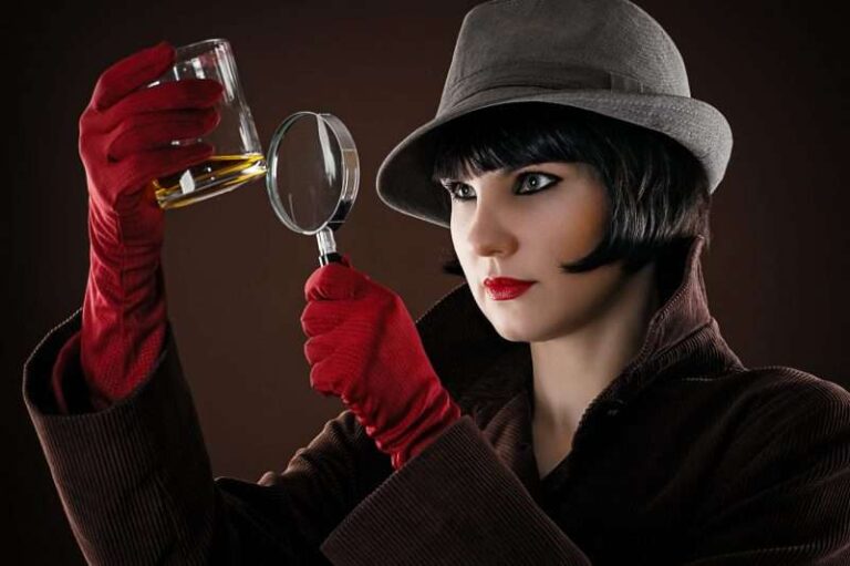 Women of Wit and Wisdom: The Rise of Female Detectives in Murder ...