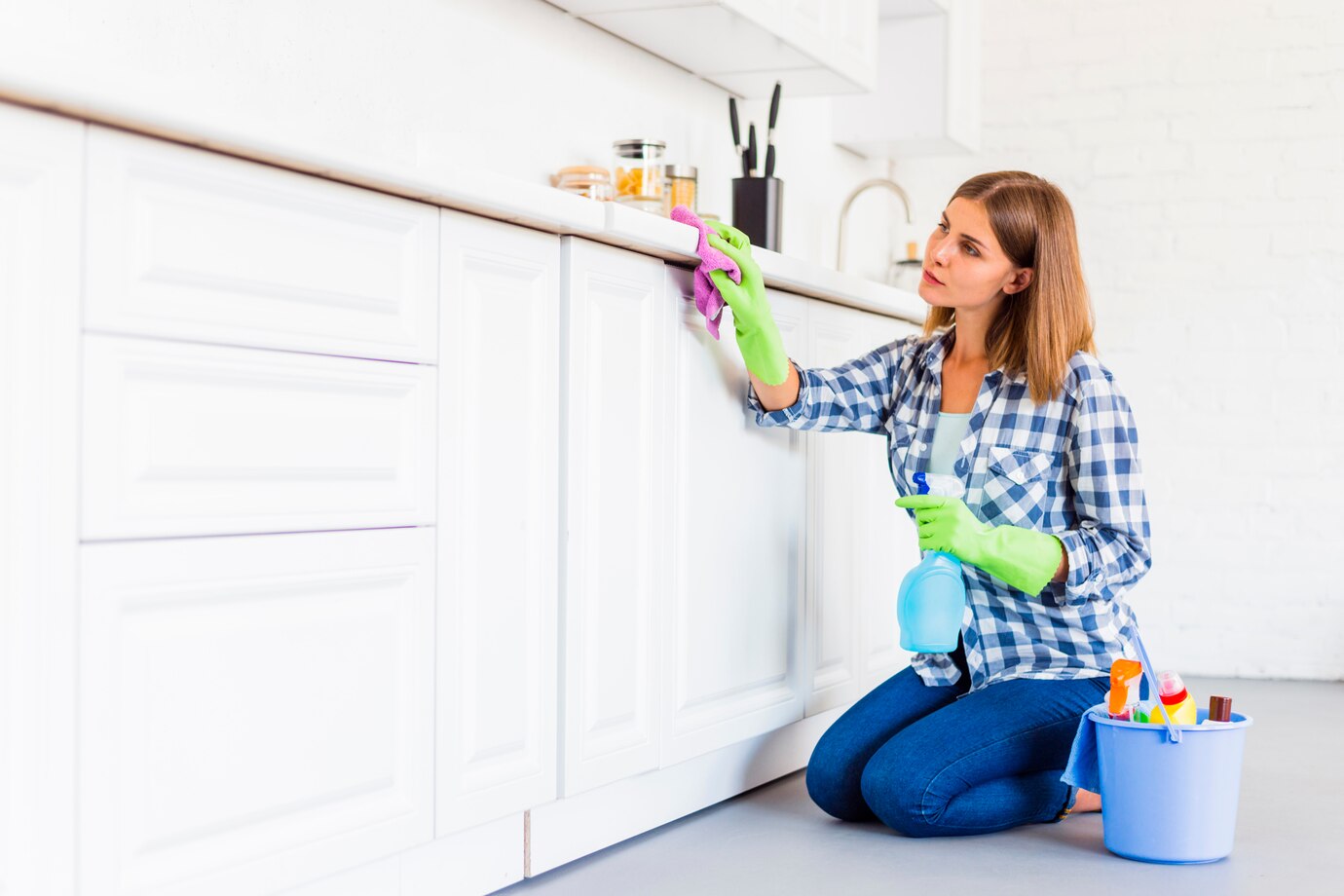 Efficient House Cleaning Strategies for Busy Parents - Butterfly Labs