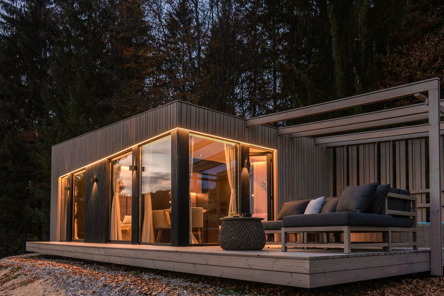 Tiny House Prices In The United States By Size, Build Type, And ...