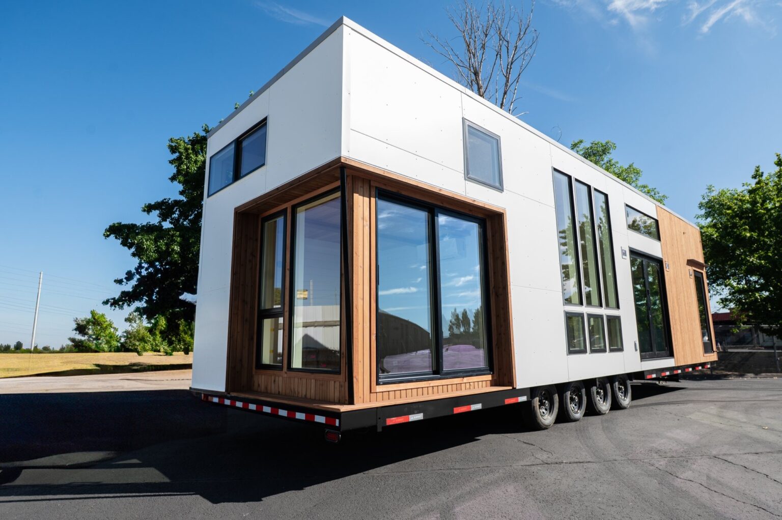 Tiny House Prices In The United States By Size, Build Type, And ...